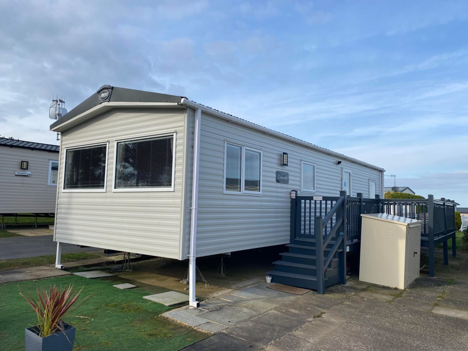 BEMPTON HEIGHTS 8 - PRESTIGE PLUS - Filey Bay Caravans